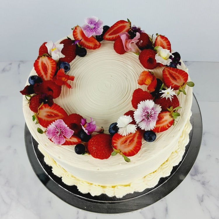 Decoration – Constant Craving Cakes